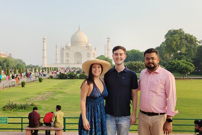 Full-Day Private Tour to Taj Mahal and Agra from Delhi - What the Tour Gets Right