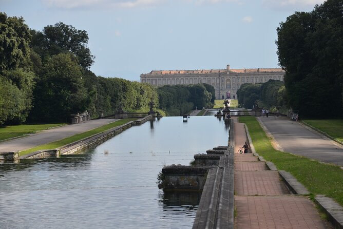 Full Day Private Tour to the Royal Palace of Caserta and Pompeii - FAQs