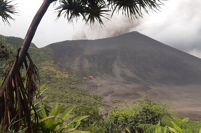 Full-Day Private Tour to Yakel Village, Waterfall and Mt Yasur Volcano - FAQs