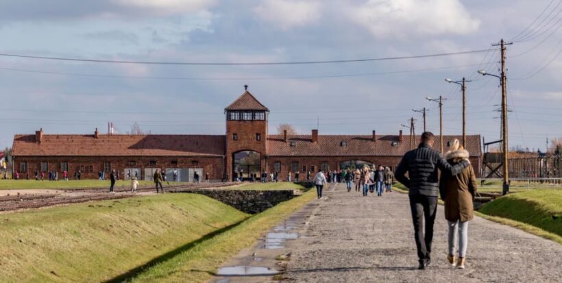 Full-Day Private Trip from Prague to Auschwitz - Birkenau - An Overview of What Youll Experience