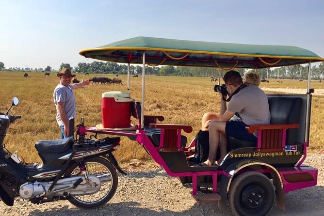 Full-Day Private Tuk Tuk Tour of Angkor Wat Temples - Discovering the Temples: A Detailed Breakdown of the Itinerary