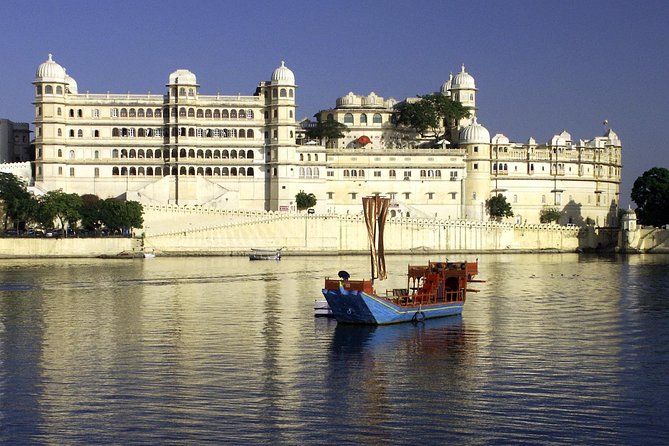 Full-Day Private Udaipur Sightseeing with English speaking Guide - Exploring Udaipur’s Highlights: What to Expect