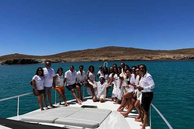 Full Day Private Yacht Cruise in Mykonos on a Ferretti Altura 52s - The Food and Drinks