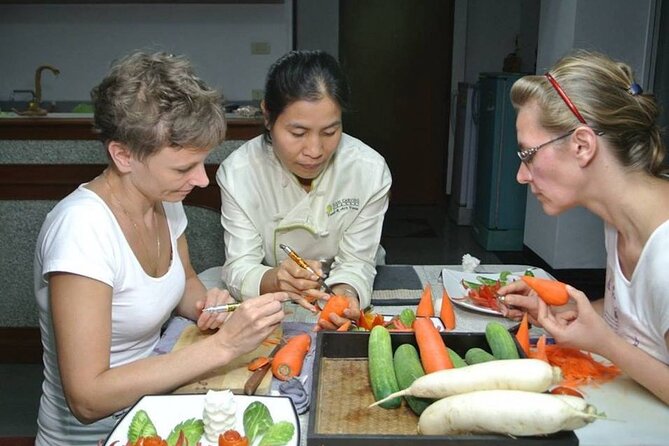 Full Day Professional Thai Fruit and Vegetable Carving Class - FAQ