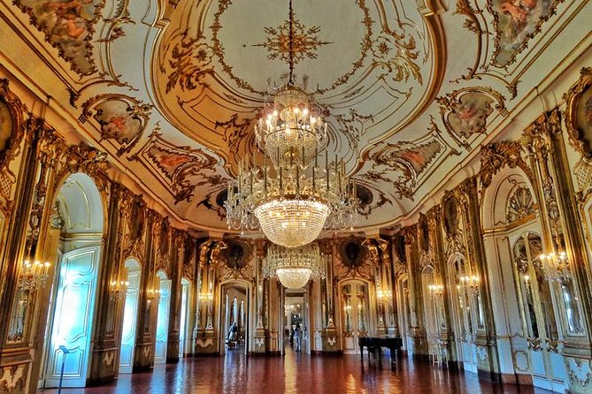 Full Day Queluz, Mafra and Ericeira Private tour from Lisbon - Key Points