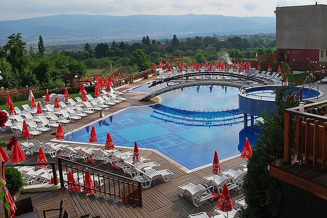 Full-Day Rila Mountains, Seven Lakes Hike, and Hot Springs Tour From Sofia - Breathtaking Lake Scenery