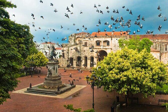 Full-day Santo Domingo Tour with Roundtrip Transfer from Airport to Hotel - Key Points