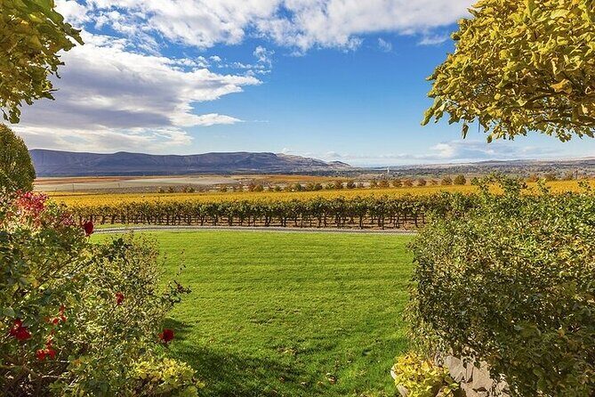 Full Day Seattle's W2 Tour - Wineries and Waterfalls - FAQs