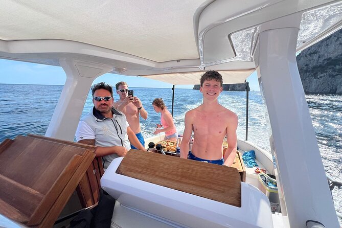 Full-Day Semi-Private Capri Boat and City Tour From Sorrento - Exploring the Island of Capri