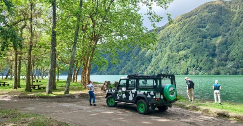 Full Day Sete Cidades + Lagoa do Fogo - Transportation and Group Size