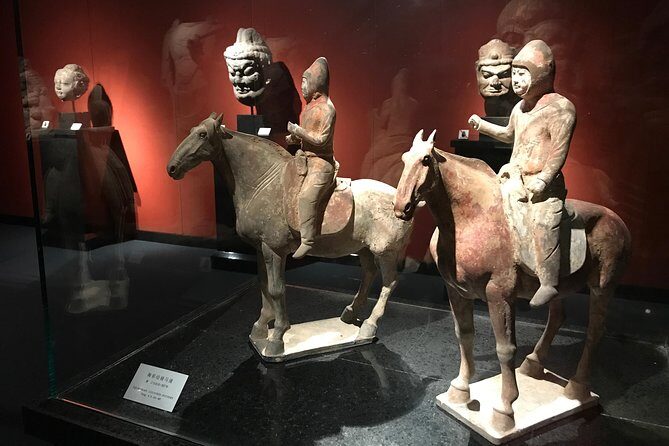 Full-Day Shanghai Museum Jinmao Tower Xintiandi Private Tour - Strolling Nanjing Road and Discovering Architectural Oddities
