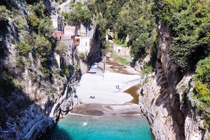 Full-Day Small Group Amalfi Coast Tour From Sorrento - Visiting Ravello