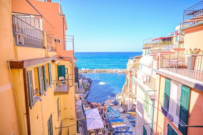 Full-Day Small-Group Cinque Terre Tour from Florence - Riomaggiore: The Southern Gem