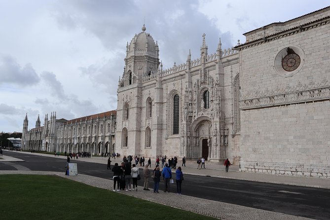 Full Day Small Group Tour in Lisbon: The Most Complete City Tour - Pricing and Booking Information