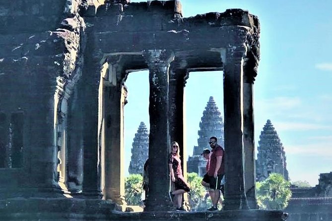 Full-Day Temples of Angkor Small Group Tour - Who Should Take This Tour?