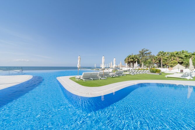 Full Day Ticket at Perchel Beach Club with Lunch - FAQ