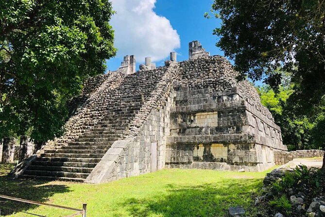 Full Day Tour Chichén Itzá Cenote Saamal Valladolid with buffet - Who Should Consider This Tour?