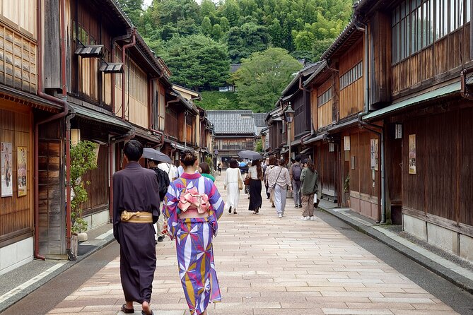 Full-Day Tour From Kanazawa: Samurai, Matcha, Gardens and Geisha - Traveler Reviews and Feedback