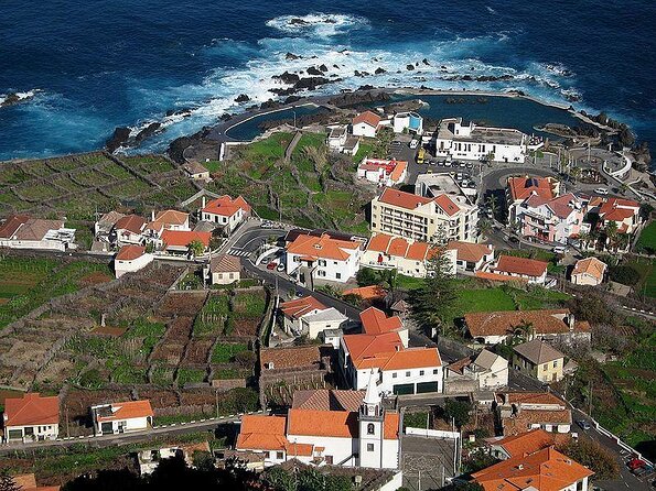 Full Day Tour in 4x4 Jeep to Porto Moniz and Fanal - Key Points