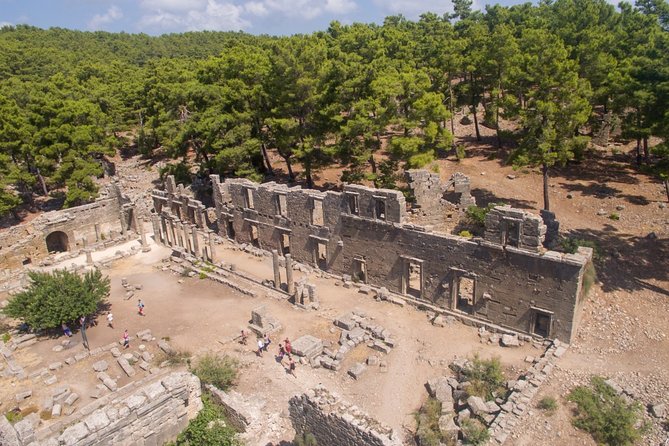 Full-Day Tour in Manavgat With Pick up - Exploring Green Lake and Ancient Ruins