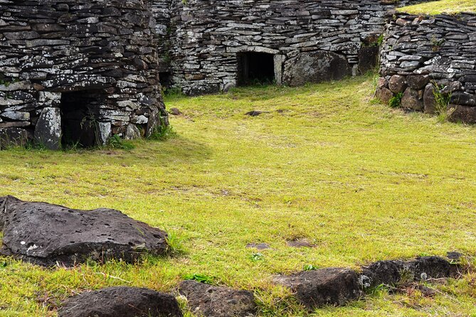 Full Day Tour in Rapa Nui - Visiting Significant Sites