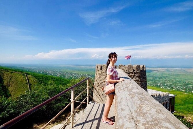 Full Day Tour in Sighnaghi Bodbe Tsinandali from Tbilisi - Transportation, Timing, and Group Size