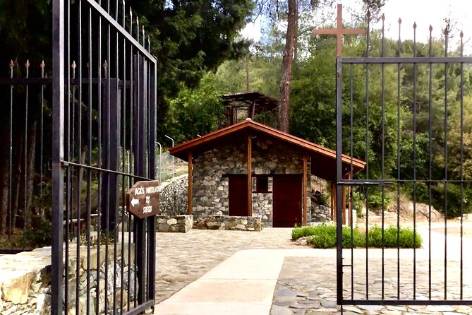 Full Day Tour in Troodos Mountains: Villages & Waterfalls - Meet Your Guides: Maria and Neophytos