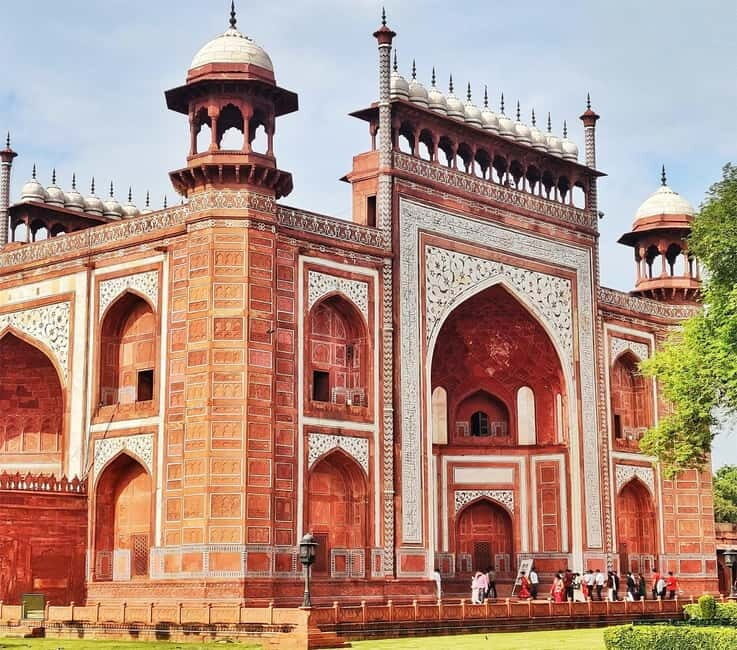 Full-Day Tour of Agra with Sunrise & Sunset at Taj Mahal - The Value of This Tour