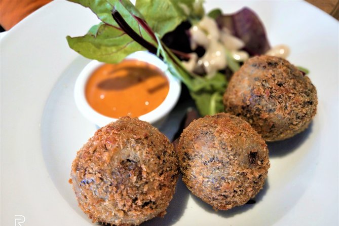 Full Day Tour of Edinburgh Including Lunch With A Local Expert - Frequently Asked Questions