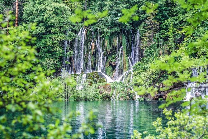 Full-Day Tour of Plitvice Lakes National Park From Zadar - Highlights of the Tour