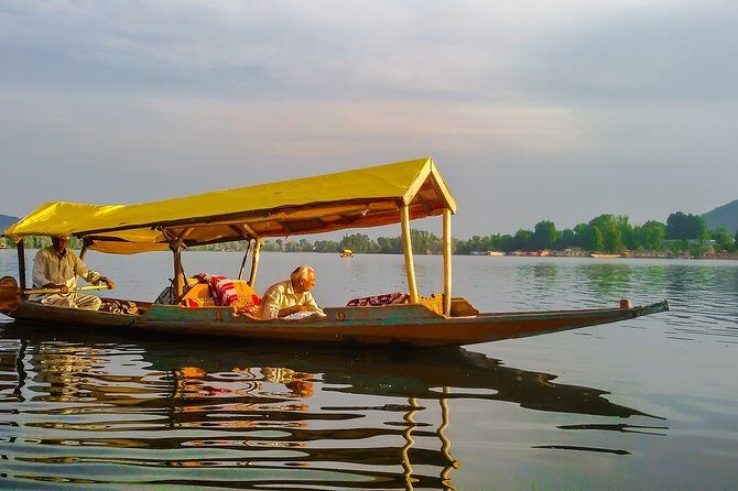 Full day tour of Srinagar with Entrance Fee, Guide & Lunch - FAQs About the Srinagar Tour