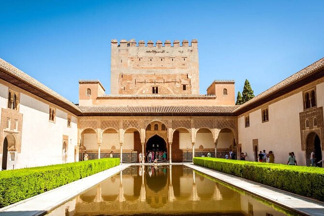 Full Day-Tour to Alhambra from Seville - The Gardens of the Generalife