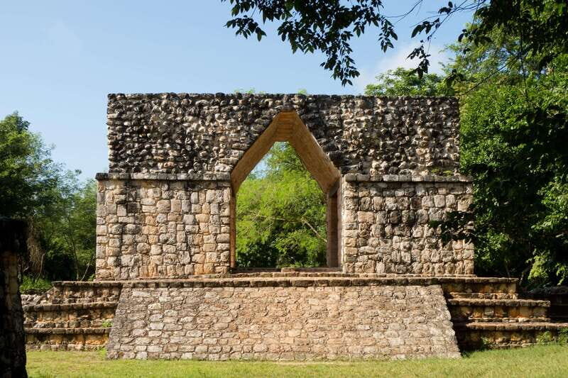 Full Day Tour to Ek Balam Maya Ruins and Colonial Valladolid - Practical Details: How the Day Unfolds