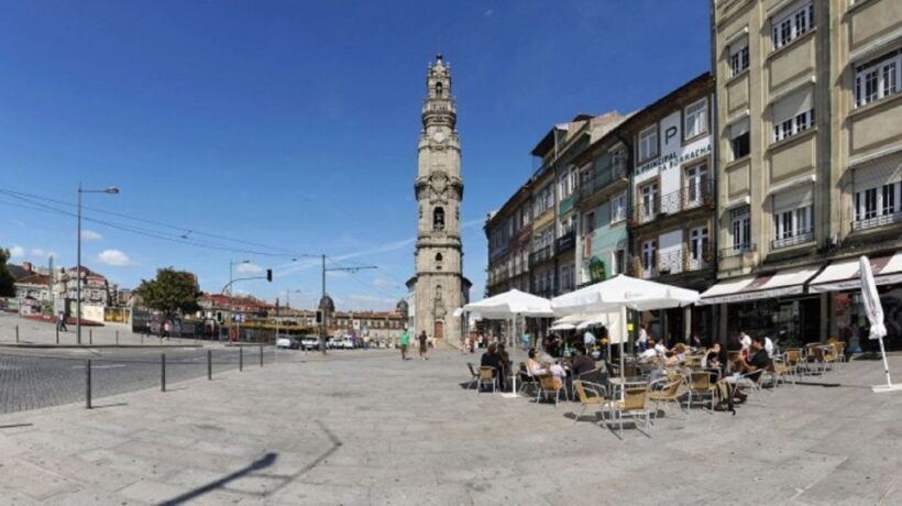 Full-Day Tour to Porto from Santiago de Compostela - Value and Practical Considerations