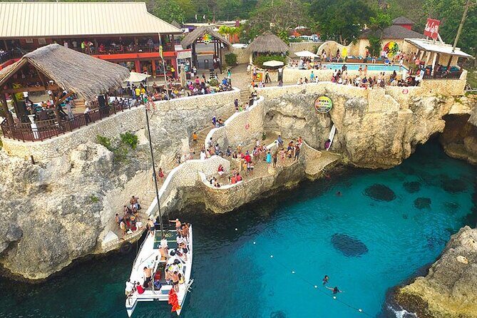 Full Day Tour to Rick's Cafe and Negril Beach - FAQ