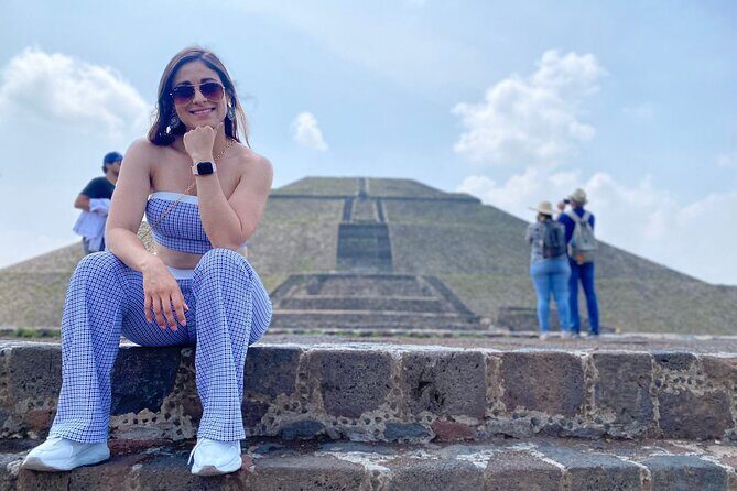 Full Day Tour to the Pyramids of Teotihuacan in Mexico - Visiting the Basilica de Guadalupe