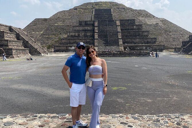 Full Day Tour to the Pyramids of Teotihuacan in Mexico - Lunch and Free Exploration Time