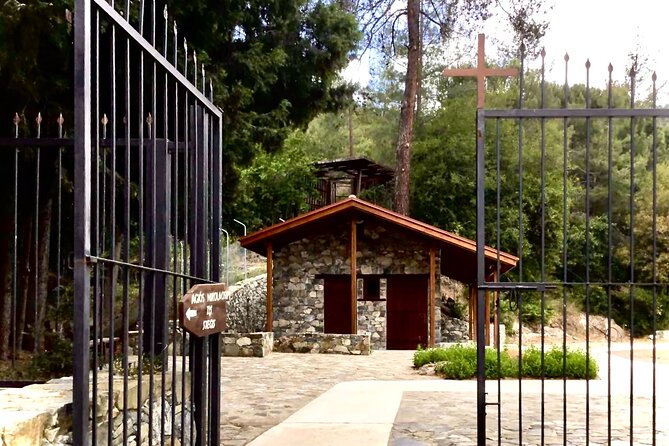 Full-Day Tour UNESCO Churches and Kalopanayiotis in Cyprus - Who Will Love This Tour?