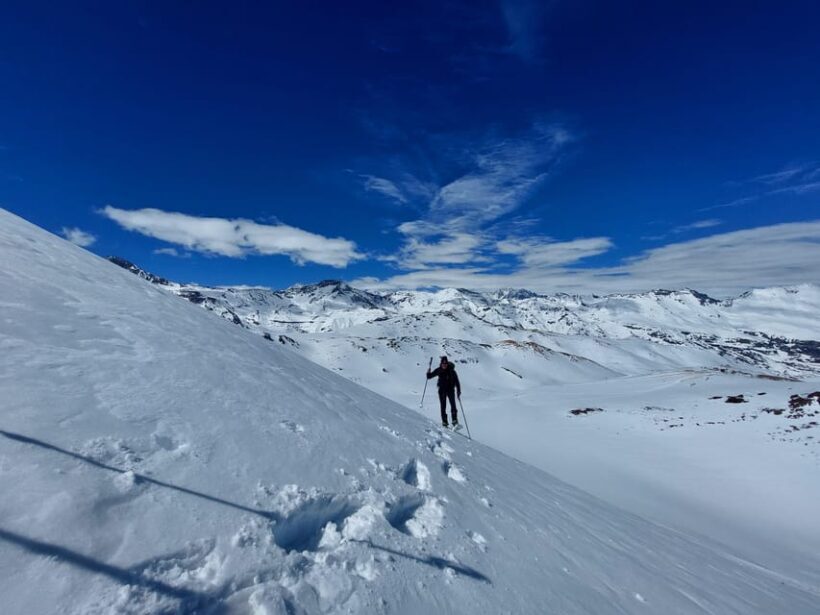 Full-Day Trek to Cerro El Pintor from Santiago - Who Should Consider This Tour?