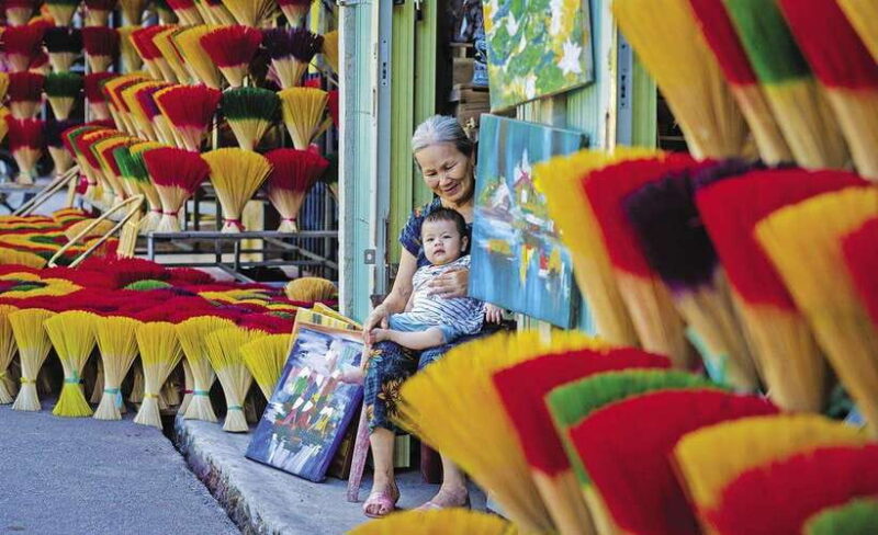 Full Day Trip Bana Hills and Golden Hand Bridge With Buffet - FAQs