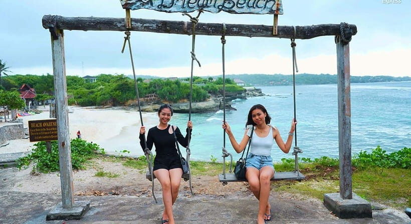 Full Day Trip Nusa Lembongan and Ceningan Islands from Bali - Exploring Bali’s Nearby Islands: What to Expect from the Tour