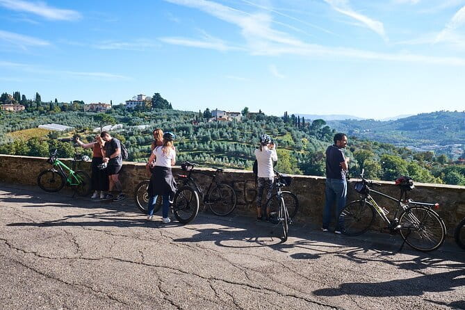 Full-Day Tuscan Hills Bike Tour With Lunch at Farm - The Sum Up