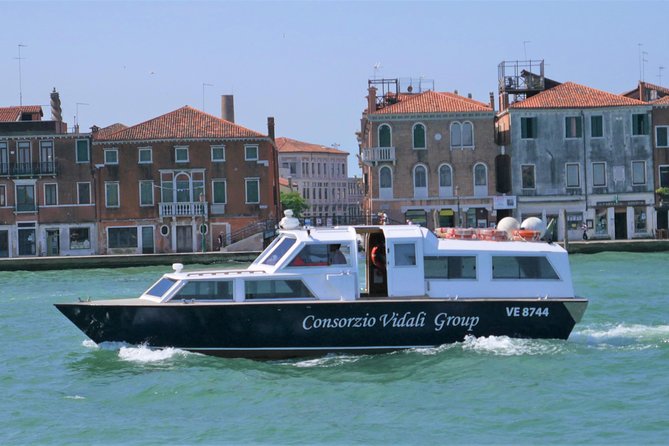 Full-Day Venice Lagoon Tour Murano Burano and Torcello - Experiencing Burano: Colorful Houses and Lace Shops