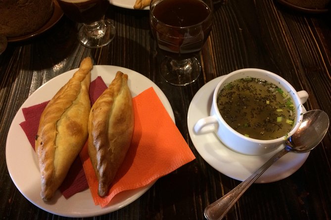 Full-Day Vilnius City Tour and Trakai Castle From Vilnius - Experience Local Culture and Cuisine