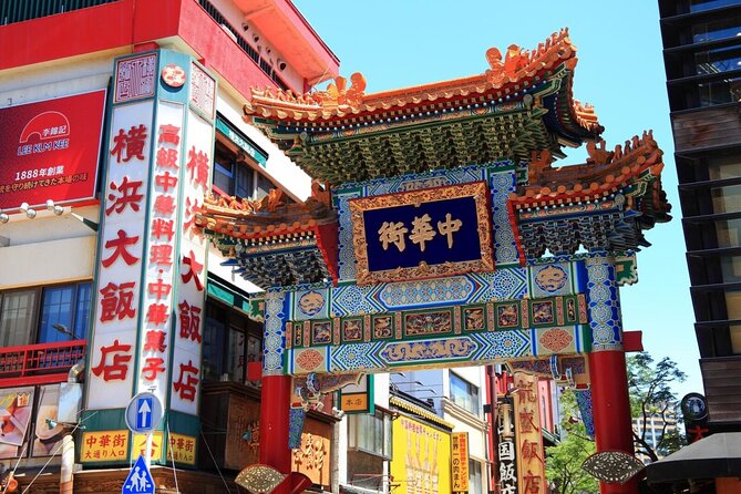 Full Day Walking Tour Around Kobe Mountains Sea and Sake - Transportation and Accessibility