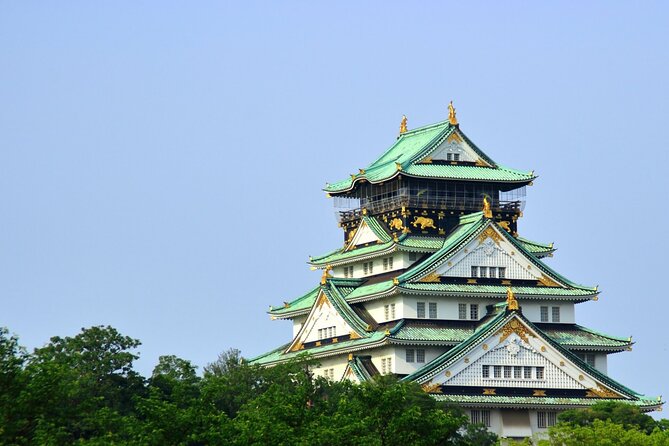 Full Day Walking Tour in Osaka Castle Temples and Ukiyoe - Exploring Shitennoji Temple