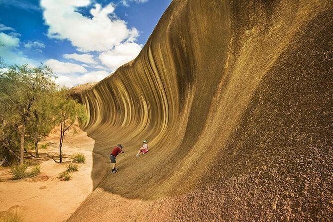 Full-Day Wave Rock & Historic York - Starting Early and Scenic Drives