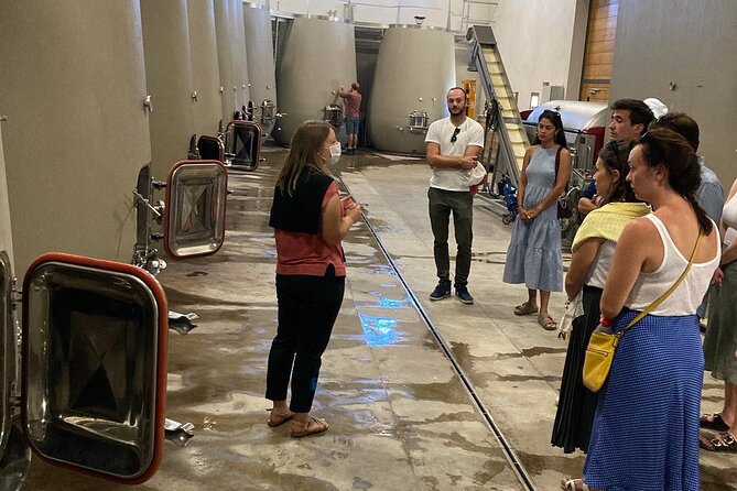 Full Day Wine Tour Around Luberon From Aix En Provence - Traveler Reviews