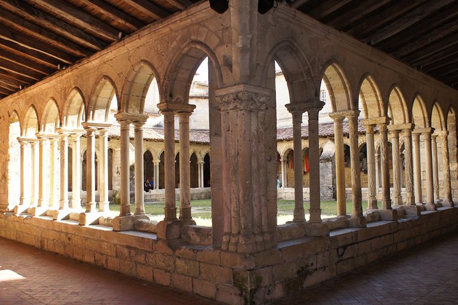 Full-day wine tour in Saint-Emilion (Premium Sedan) - Who Should Book This Tour?