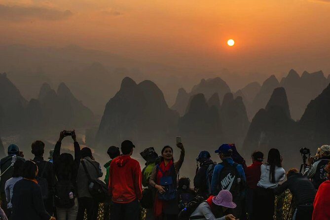 Full-Day Yangshuo Sunrise and Li-River cruise with the 4 Star Boat Private Tour - A Closer Look at the Itinerary